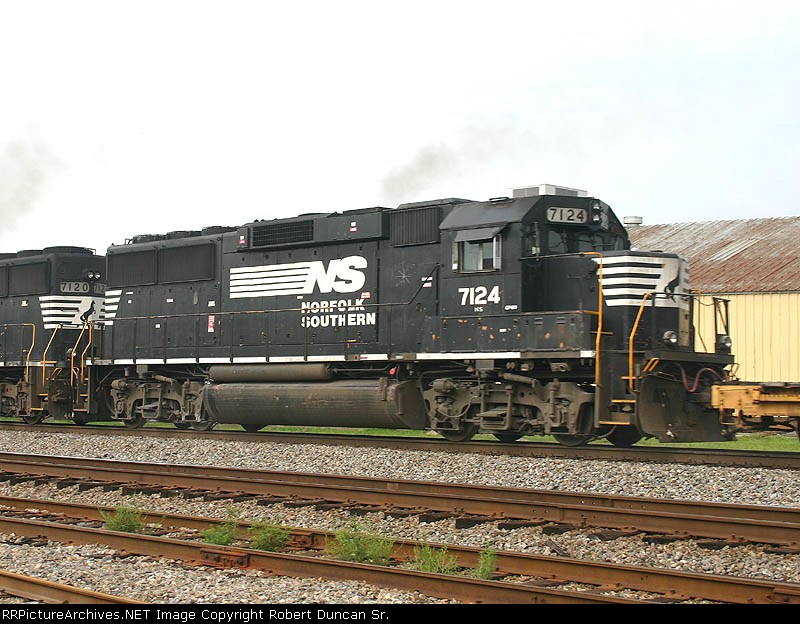 NS 7124